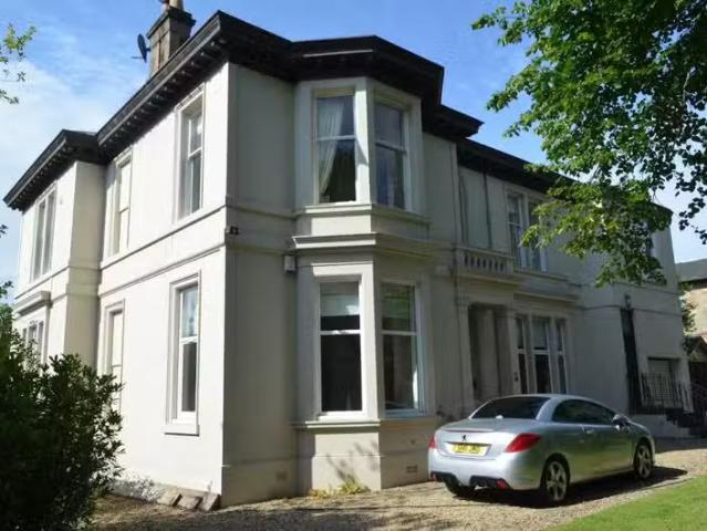 1 bedroom flat for rent in Bruce Road, Flat 1 2, Pollokshield.