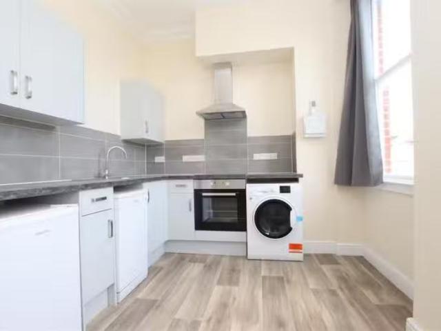 1 bedroom flat for rent in Brunswick Square, Bristol, BS1, BS2