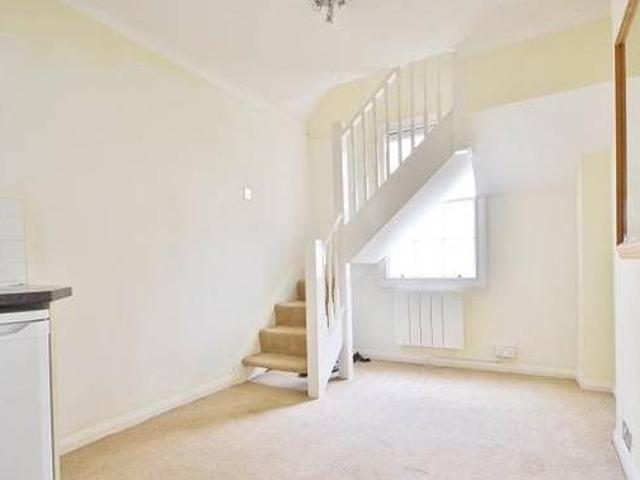 1 bedroom flat for rent in Brunswick Road Hove East Sussex BN3