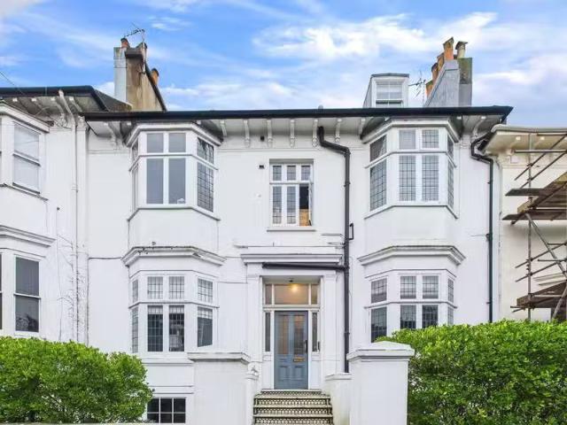 1 bedroom flat for rent in Buckingham Place, Brighton, BN1 3PJ.