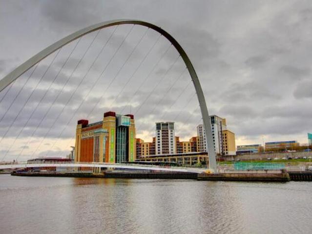 2 bedroom flat for rent in Mill Road, Gateshead, Tyne And Wear, NE8