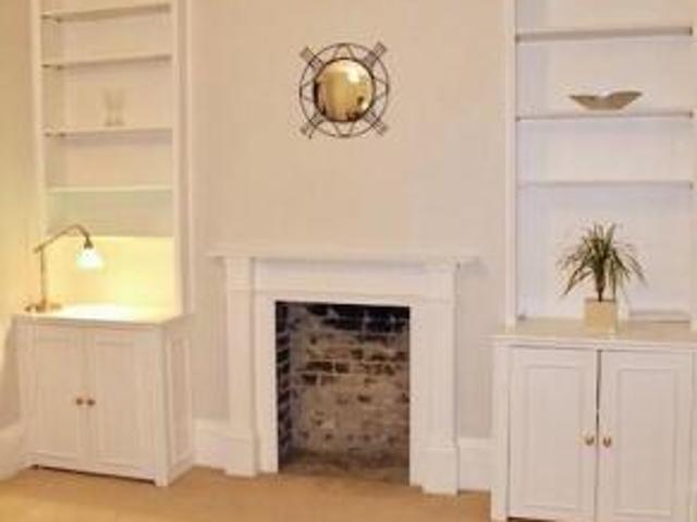 1 bedroom flat for rent in Buer Road, London, SW6
