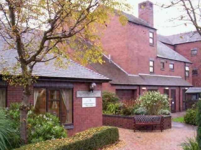 1 Bedroom Flat For Rent In Burton on trent, Staffordshire