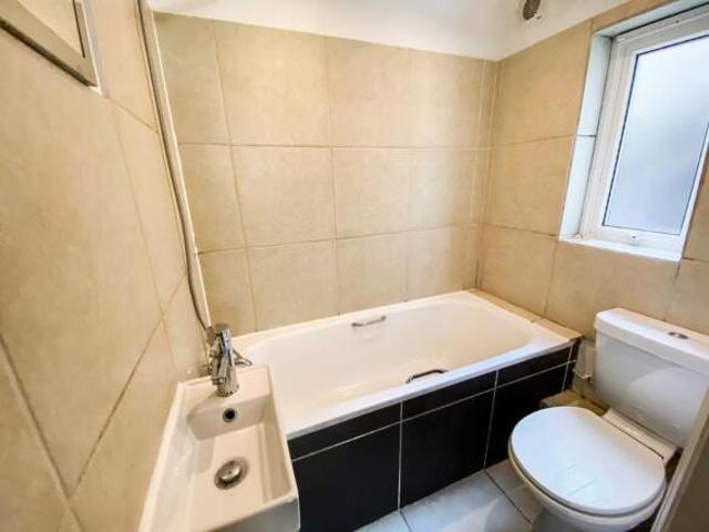 1 bedroom flat for rent in Burton Street, London, WC1H