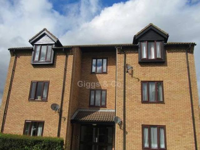 1 bedroom flat for rent in Burwell Road Eaton Ford PE19