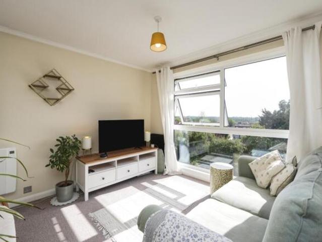 1 bedroom flat for rent in Burnt Ash Hill Lee SE12