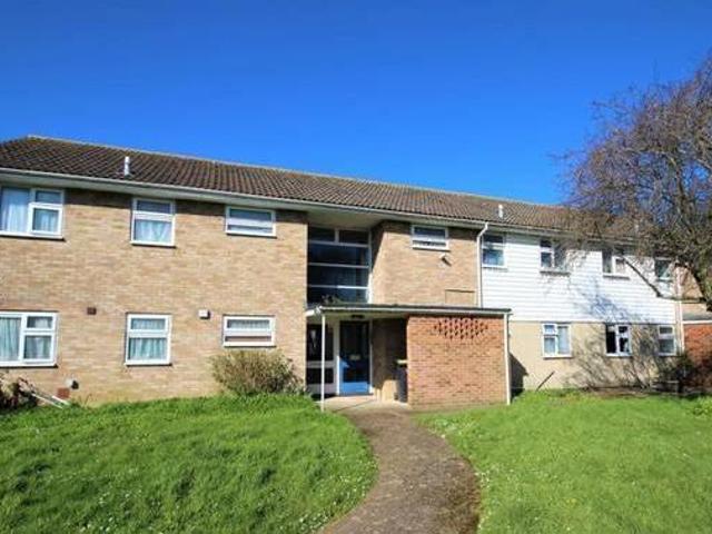 1 bedroom flat for rent in Bushby Close BN15