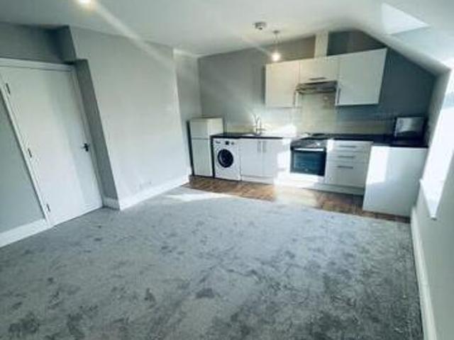 1 Bedroom Flat For Rent In Buxton