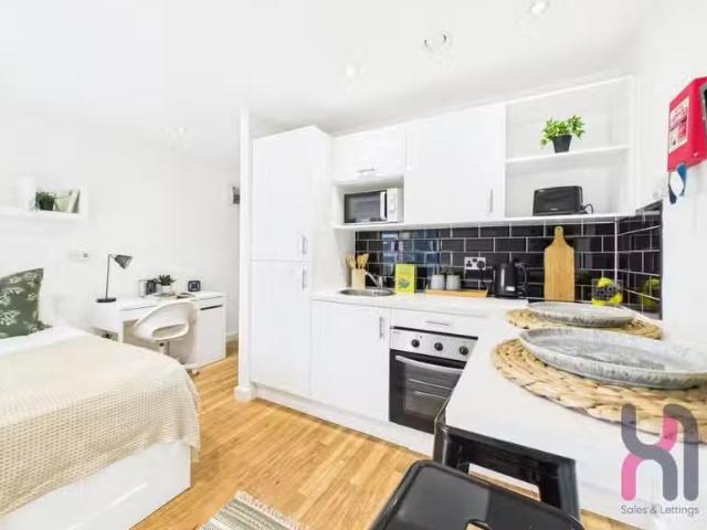 1 bedroom flat for rent in C Liverpool One, 5 Seel St. Liverpo.