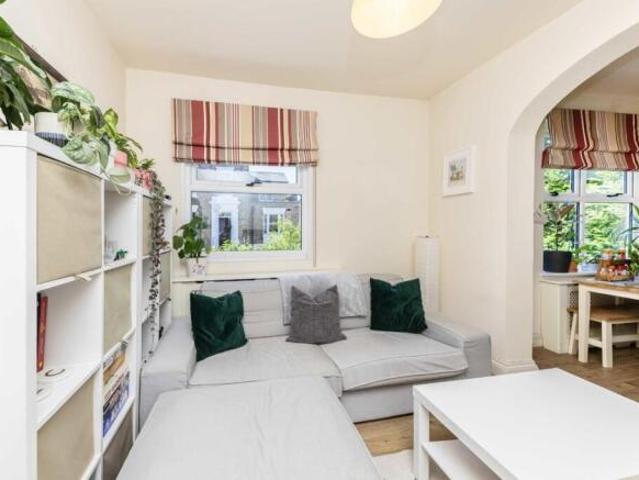 1 bedroom flat for rent in Cambridge Grove, Hammersmith, W6
