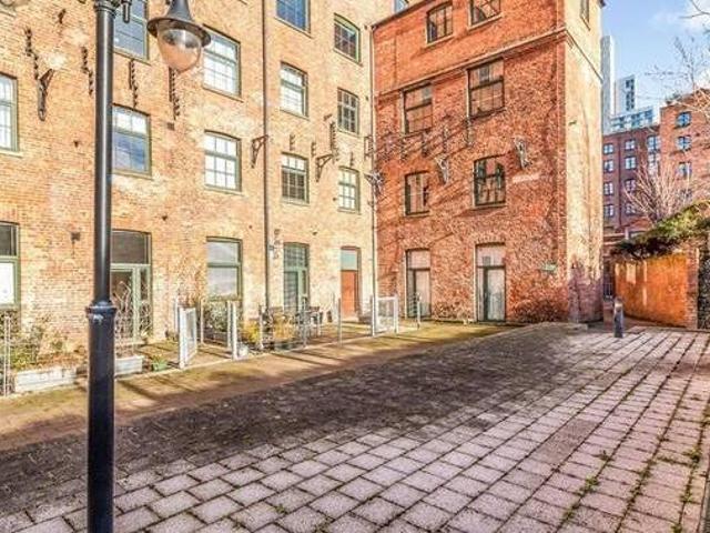 1 bedroom flat for rent in Cambridge Street Manchester M1