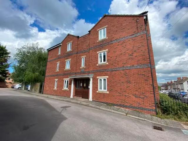 1 bedroom flat for rent in Cambridge Street, Rugby, CV21