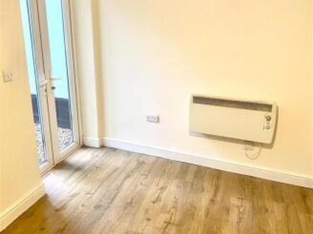 1 bedroom flat for rent in Cambridge Street, Totterdown, BS3
