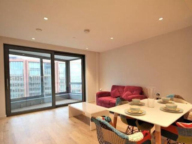 1 Bedroom Flat For Rent In Camley Street, Kings Cross
