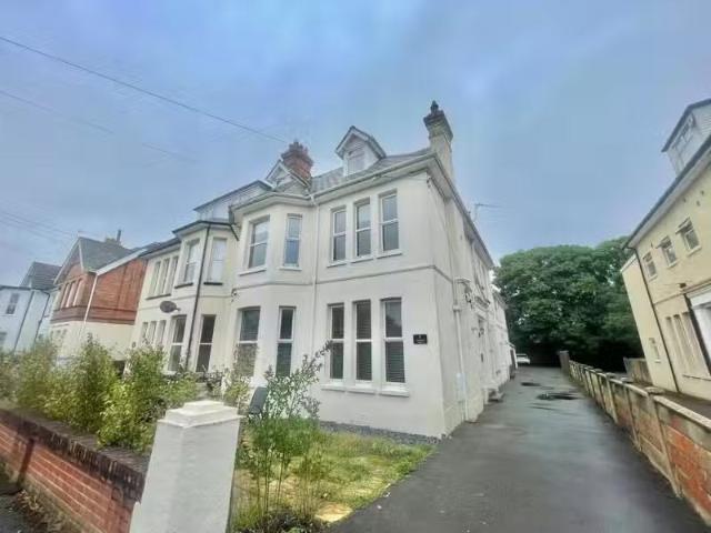1 bedroom flat for rent in Campbell road, BH1