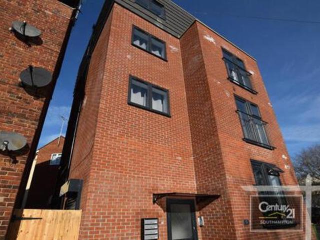 1 Bedroom Flat For Rent In Canute Road, Southampton