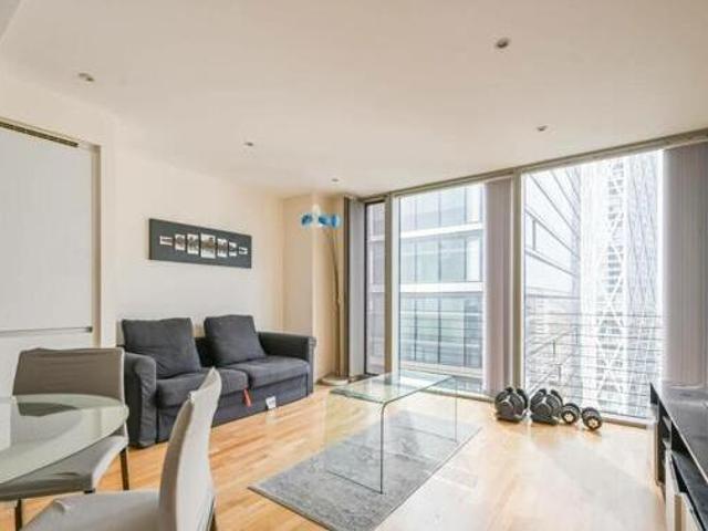 1 Bedroom Flat For Rent In Canary Wharf, London