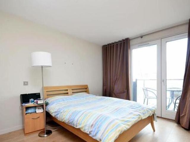1 Bedroom Flat For Rent In Canary Wharf, London