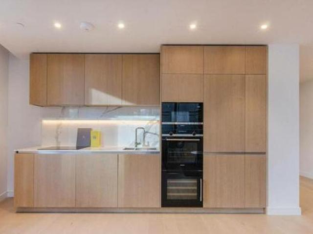 1 Bedroom Flat For Rent In Canary Wharf, London