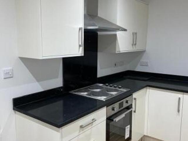 1 bedroom flat for rent in Canberra Road, London, W13
