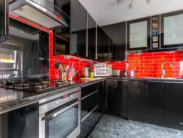 1 bedroom flat for rent in Candishe House, 1 Queen Elizabeth Street, SE1