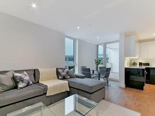 1 Bedroom Flat For Rent In Canning Town, London