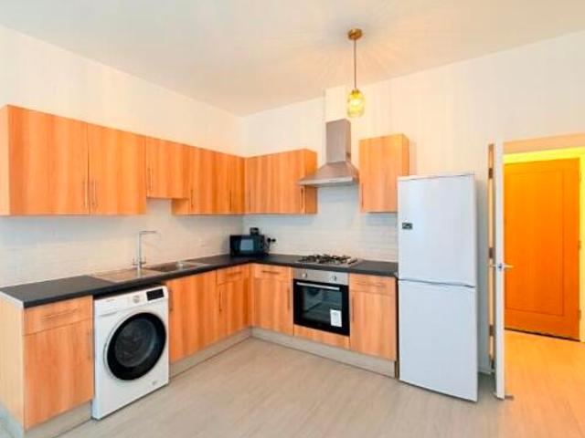 1 bedroom flat for rent in Carter Place, London, SE17