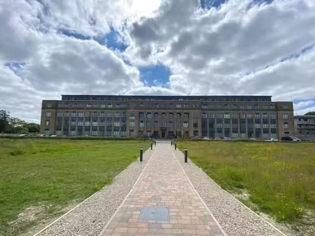 1 bedroom flat for rent in Card House, Bingley Road, Bradford.