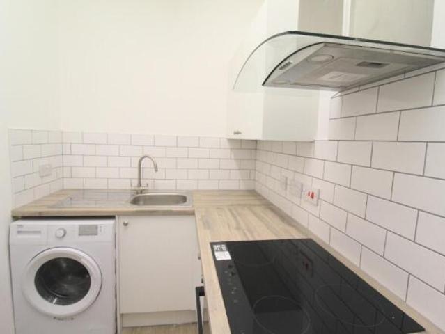1 bedroom flat for rent in Carlibar Road, Barrhead, G78
