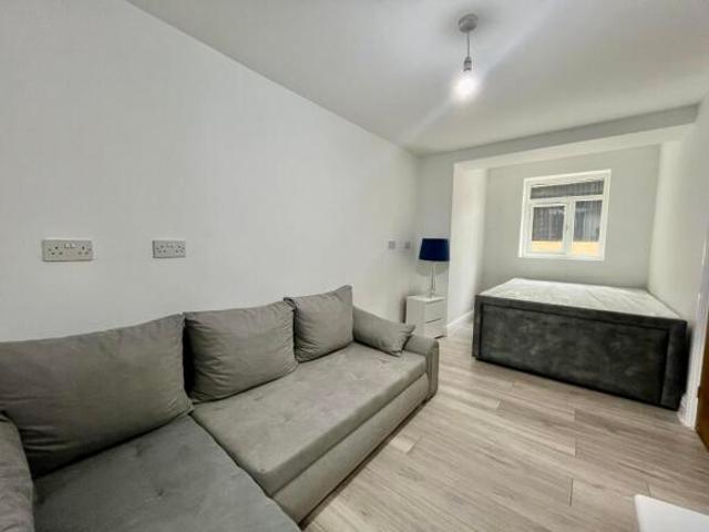 1 bedroom flat for rent in Carr Road, Calverley, PUDSEY, LS28