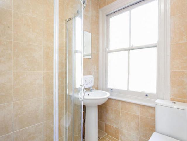 1 bedroom flat for rent in Castletown Road, LONDON, W14 9HG, W14