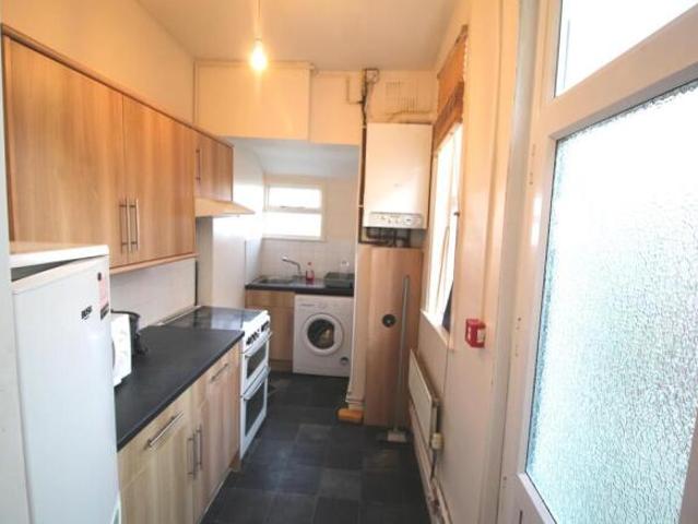 1 bedroom flat for rent in Cathedral Road, CARDIFF, CF11