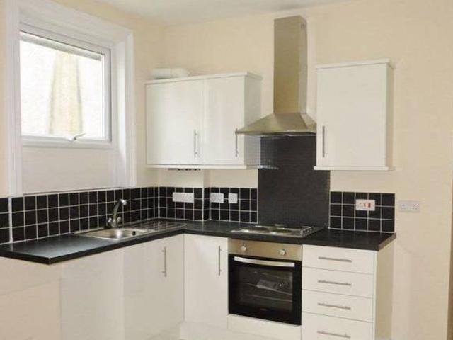 1 bedroom flat for rent in Cavendish Place BN21
