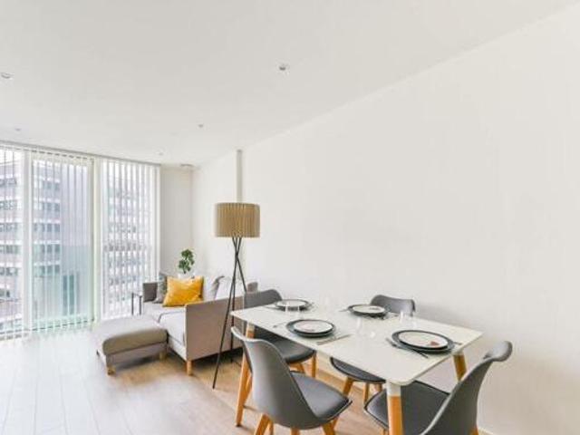 1 Bedroom Flat For Rent In Central Croydon, Croydon