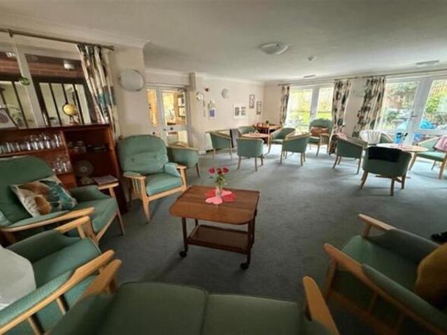 1 bedroom flat for rent in Cedar Road, SM2