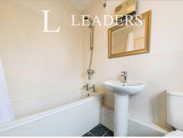 1 bedroom flat for rent in Chatsworth Court, Granville Road, St. Albans, AL1