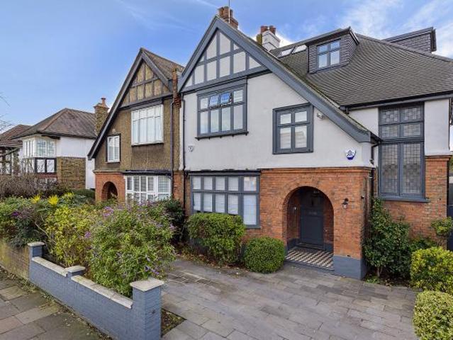 1 bedroom flat for rent in Chatsworth Road, London, NW2