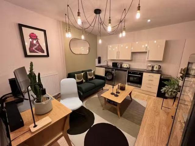 1 bedroom flat for rent in Chamberlain Street, Wells, BA5