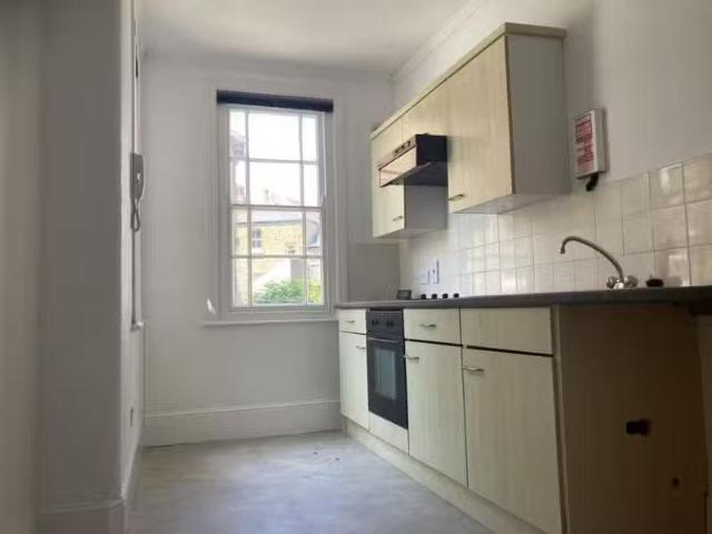 1 bedroom flat for rent in Chandos Road, Broadstairs, CT10