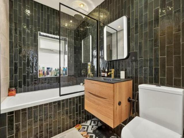 1 bedroom flat for rent in Charlotte Street, Fitzrovia, W1T