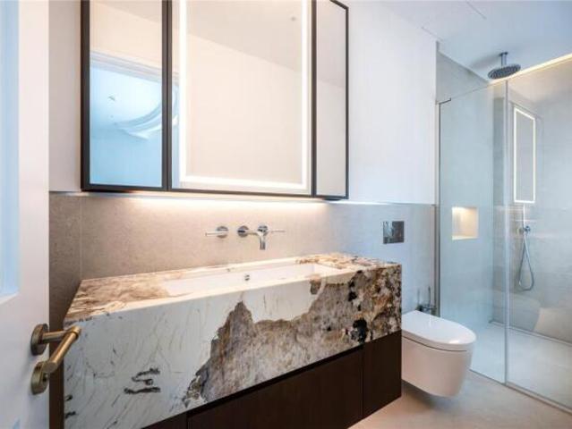 1 bedroom flat for rent in Charles Street, Mayfair, W1J