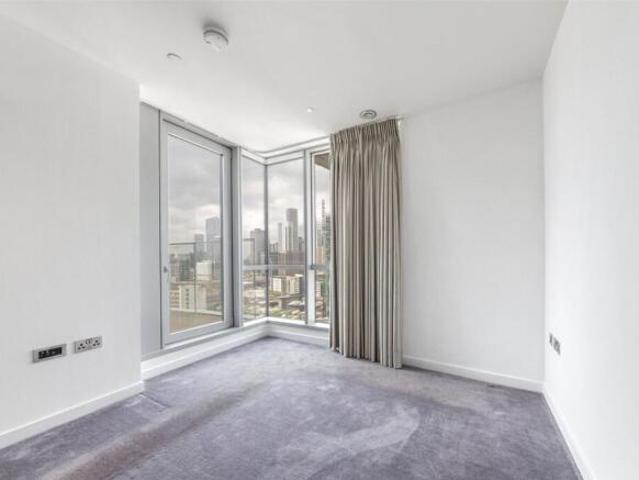 1 bedroom flat for rent in Charrington Tower, Canary Wharf, E14