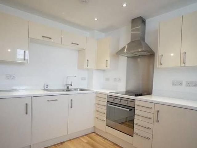 1 bedroom flat for rent in Cheap Street Newbury Berkshire RG14