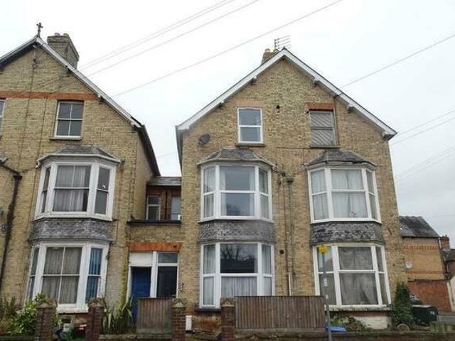 1 bedroom flat for rent in Cheddon Road TA2