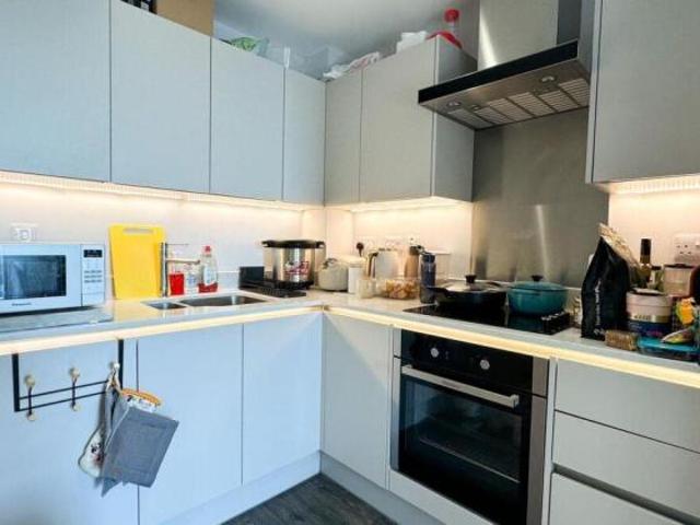 1 bedroom flat for rent in Cheetham Hill Road, Manchester, M4