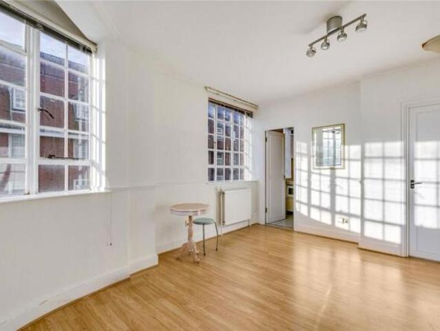 1 bedroom flat for rent in Chelsea Cloisters, Chelsea, SW3