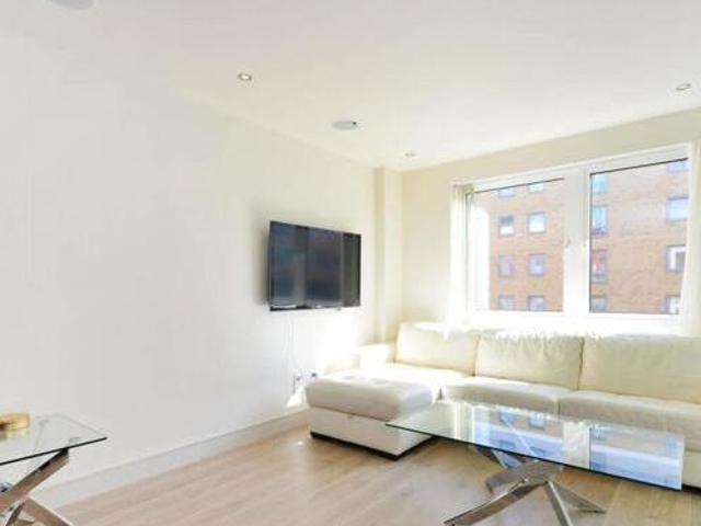 1 Bedroom Flat For Rent In Chelsea Creek, London