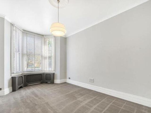 1 Bedroom Flat For Rent In Chelsea, London