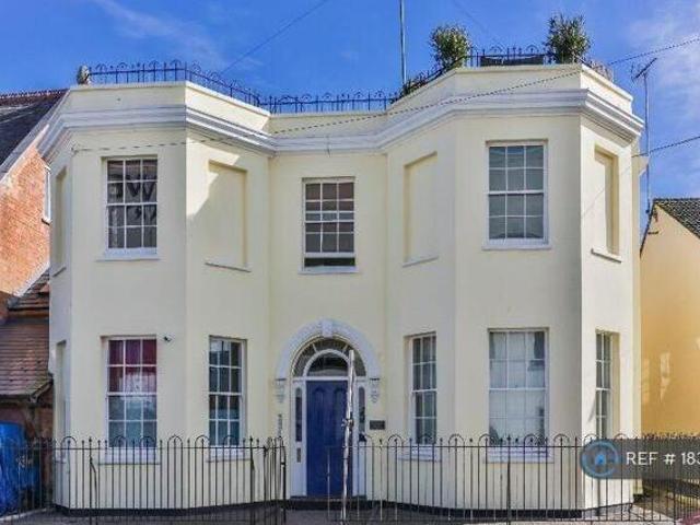 1 Bedroom Flat For Rent In Cheltenham