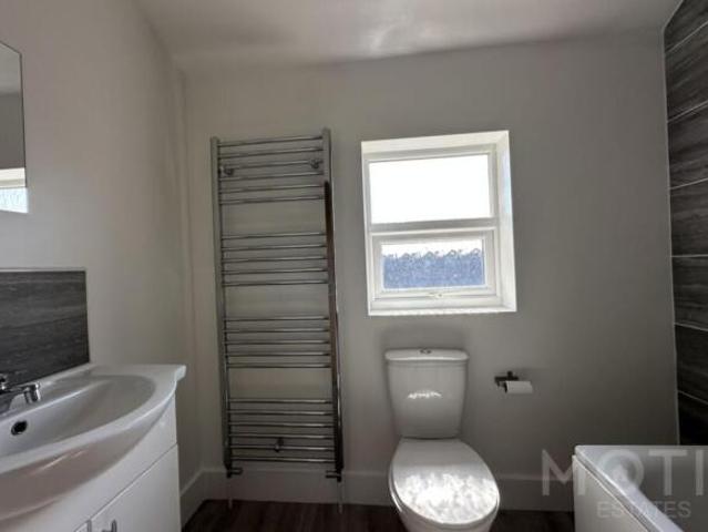 1 bedroom flat for rent in Cheriton Road, Folkestone, CT19